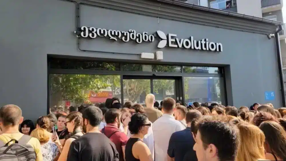 Befarad hungerstrejk på Evolution » Kommentar från IR-chef